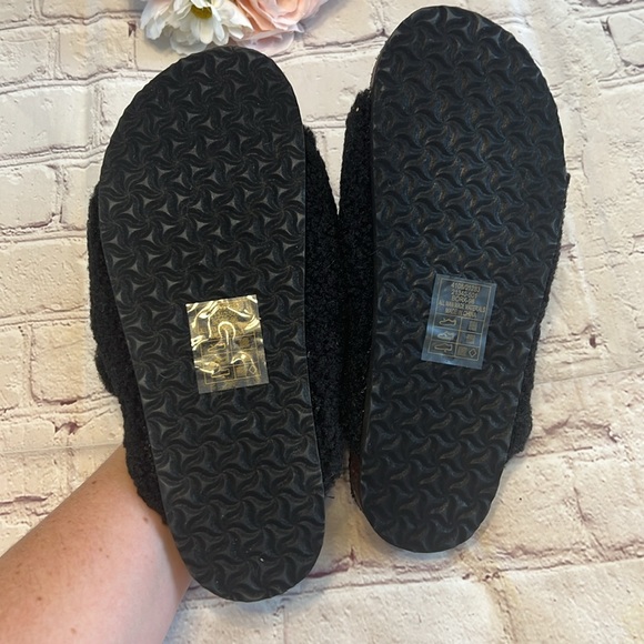 Outwoods | Shoes | Nwt Outwoods Sandals | Poshmark